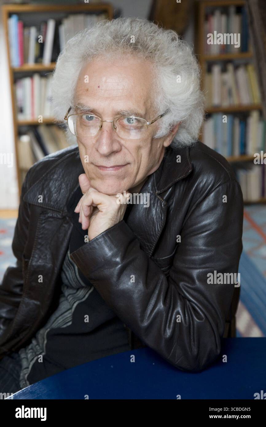 Portrait of Tzvetan Todorov 15/06/2009 ©John FOLEY/Opale.photo Stock ...