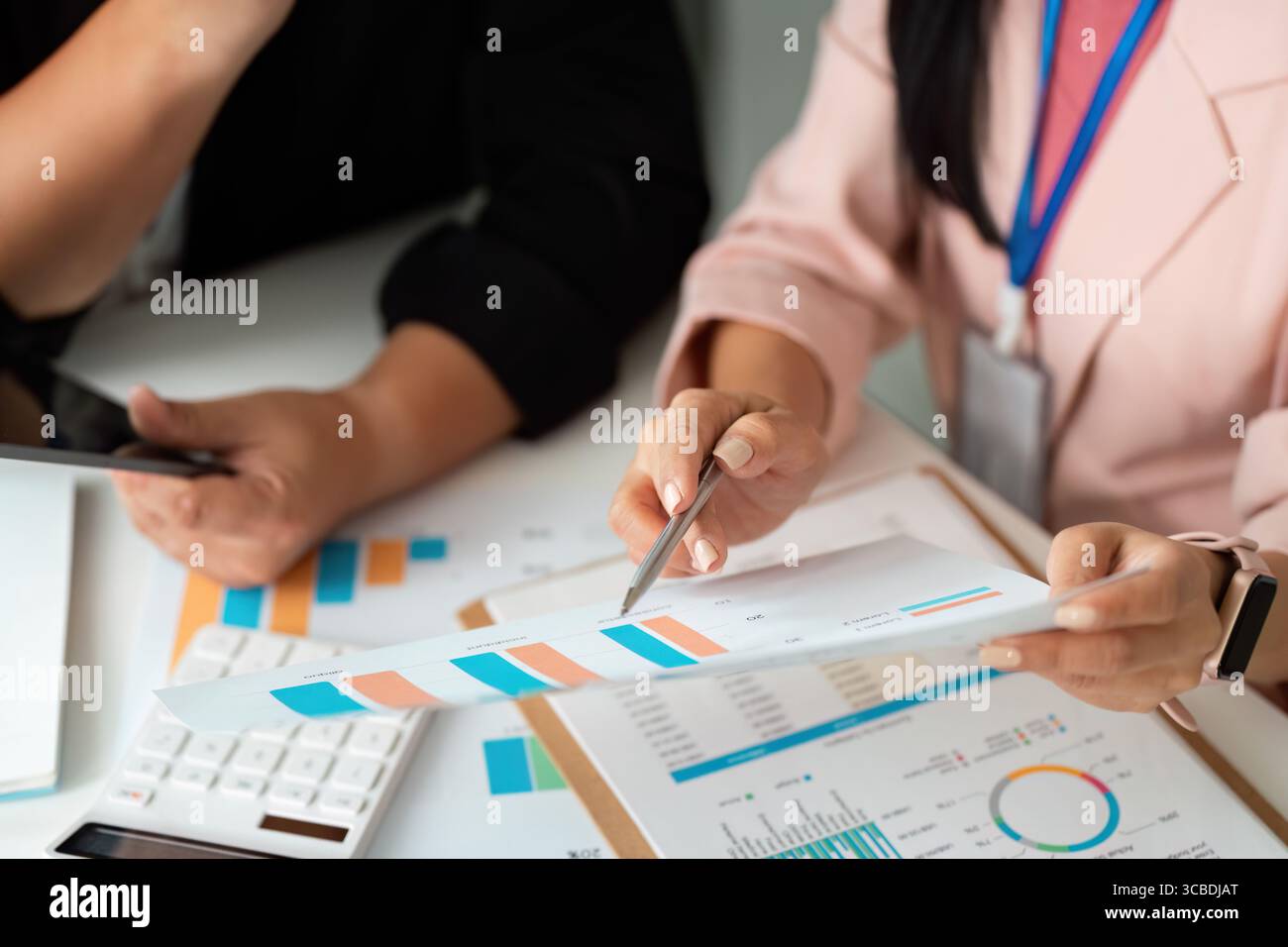 Reviewing digital financial charts hi-res stock photography and images - Alamy