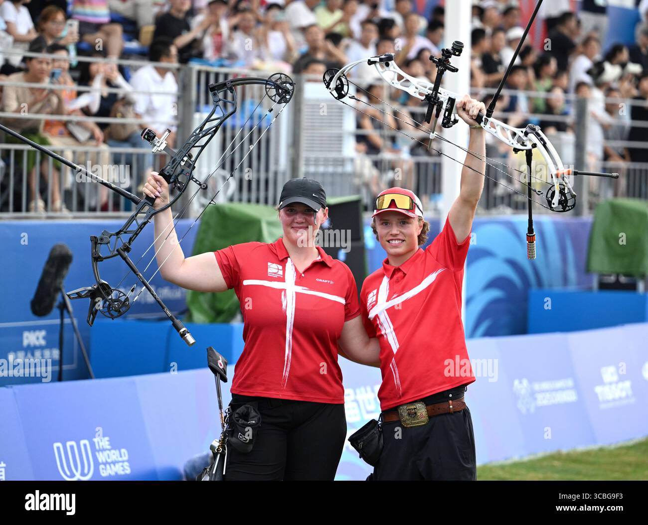 (250808) -- CHENGDU, Aug. 8, 2025 (Xinhua) -- Mathias Bertrand ...