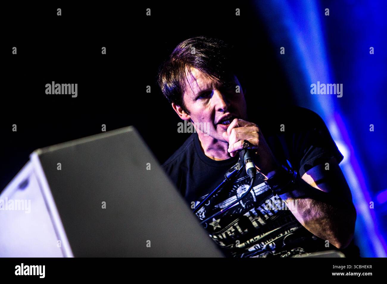 James blunt setlist hi-res stock photography and images - Alamy
