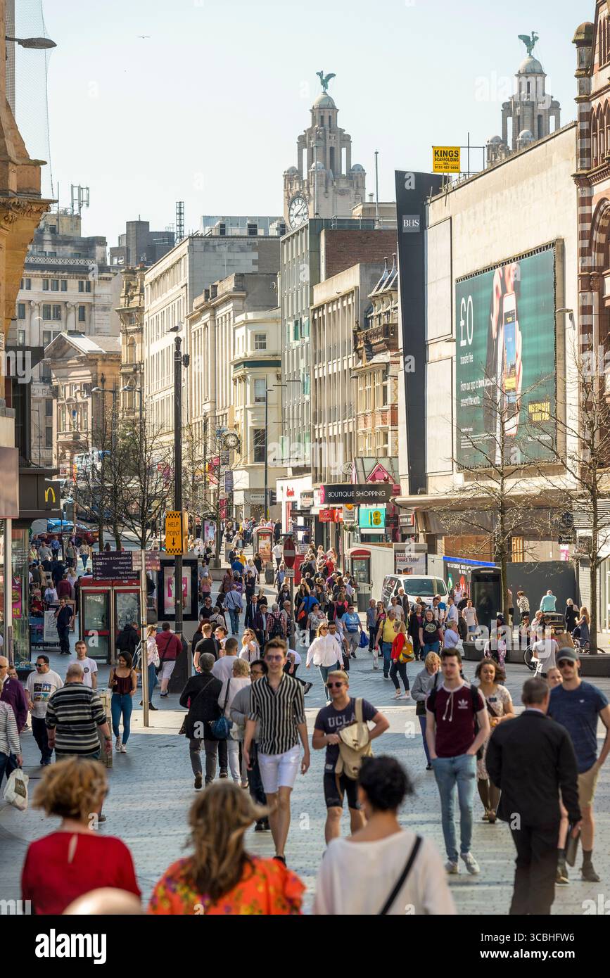 Shopping in centre liverpool hi-res stock photography and images - Alamy