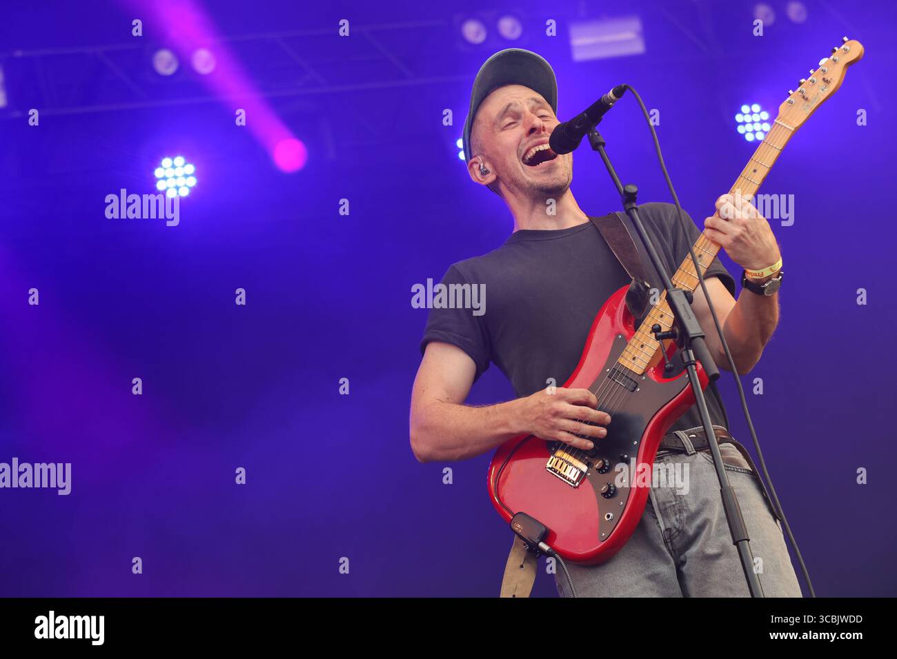Copenhagen, Denmark. August 8, 2025. Jonas Smith of Danish band Blaue ...