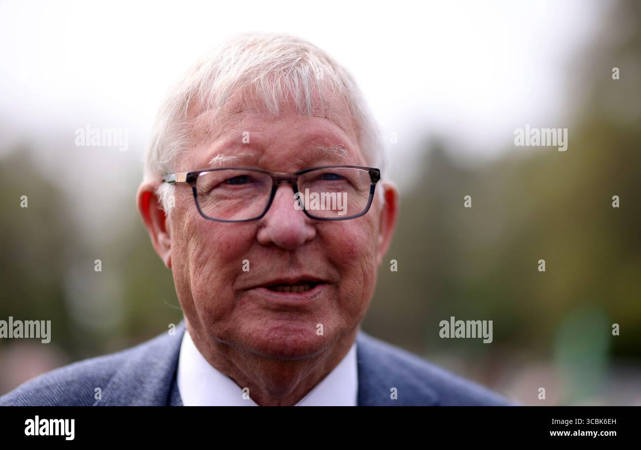 Alex phipps hi-res stock photography and images - Alamy