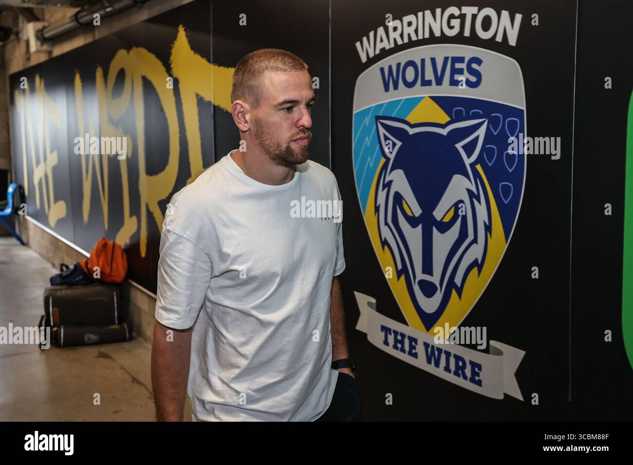 Matt Dufty of Warrington Wolves arrives during the Betfred Super League ...
