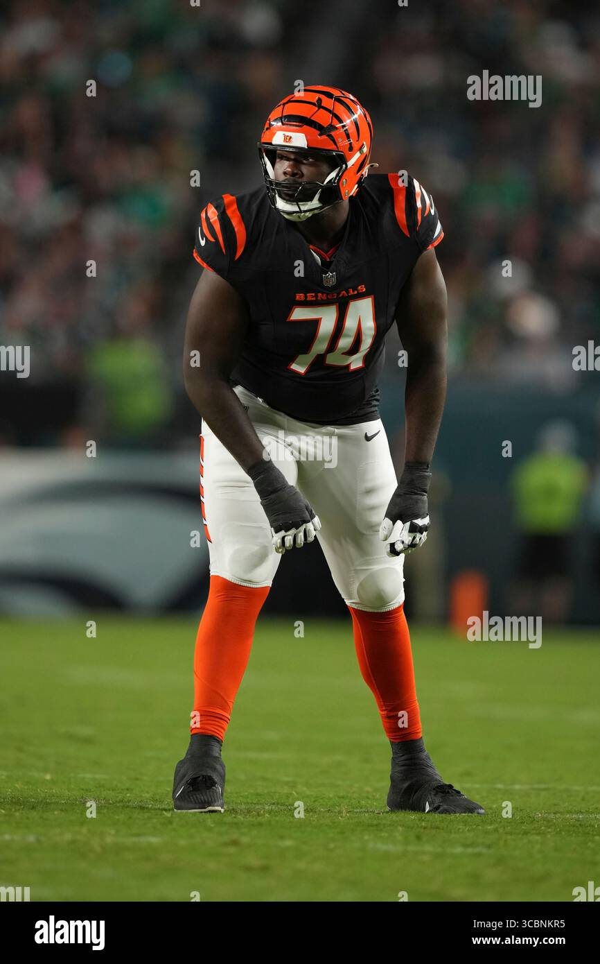 Cincinnati Bengals' Jalen Rivers plays during an NFL preseason football ...