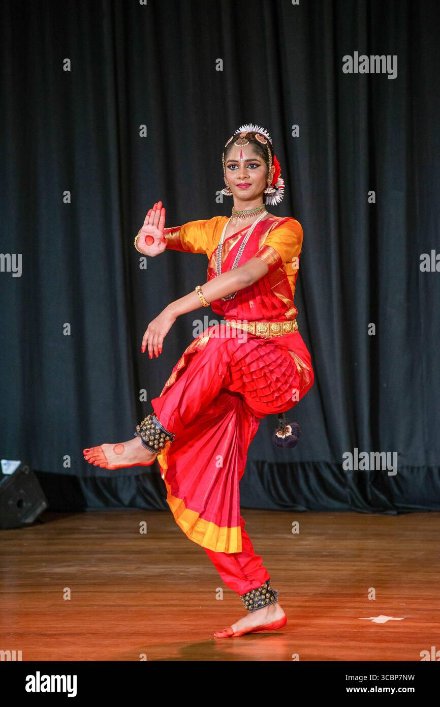 Anvita Jain, disciple of Padma Shri Geeta Chandran (Geeta Chandran ...