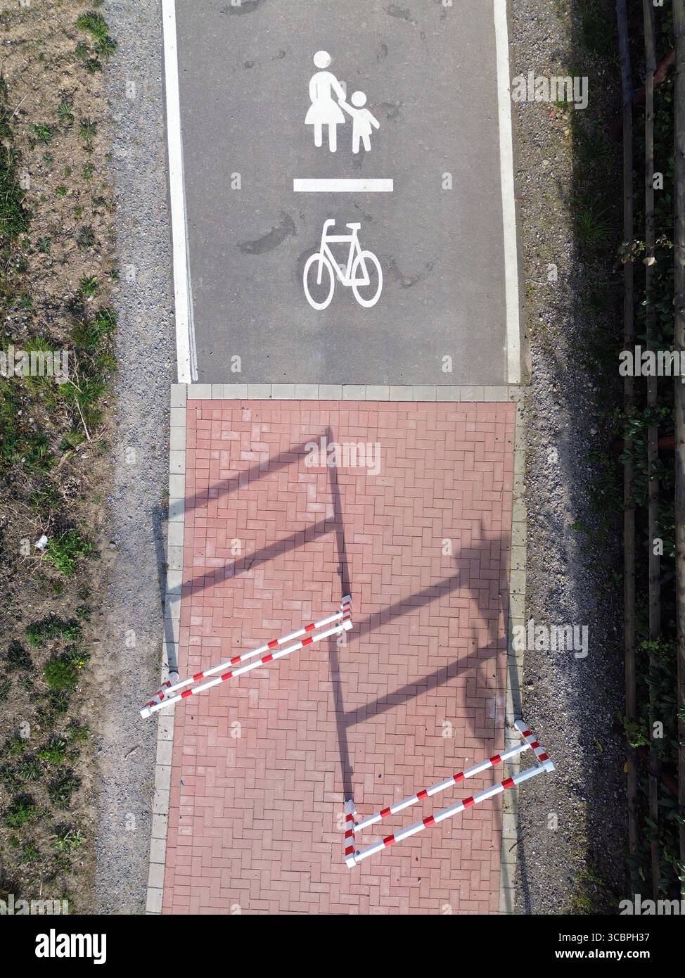 Aerial view cycle path hi-res stock photography and images - Alamy