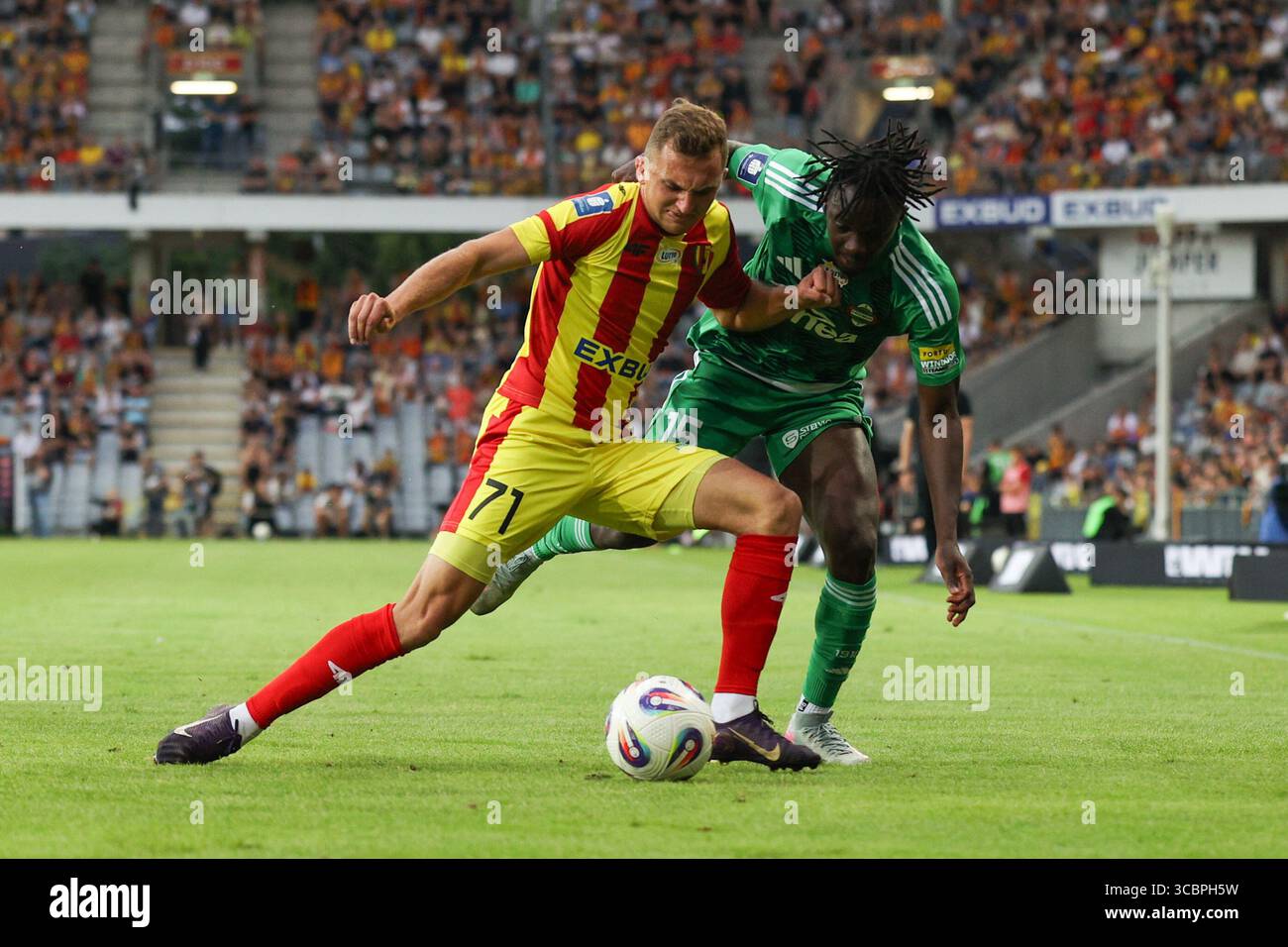 Kielce, Poland. 8 August, 2025 Wiktor Dlugosz Abdoul Tapsoba during ...