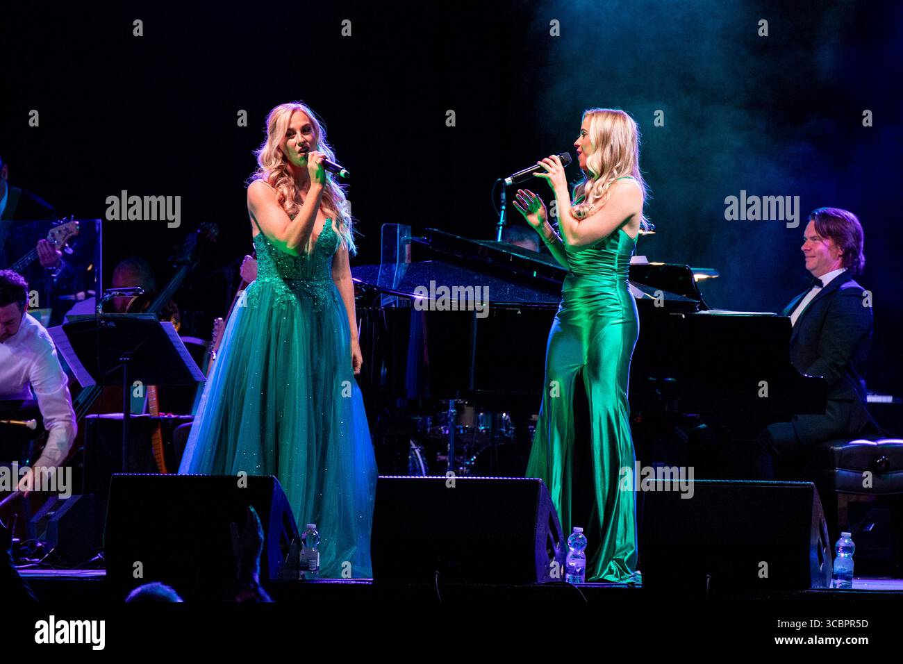Trim, Ireland – 8 August 2025 – Shona O’Sullivan and Leah Barniville ...
