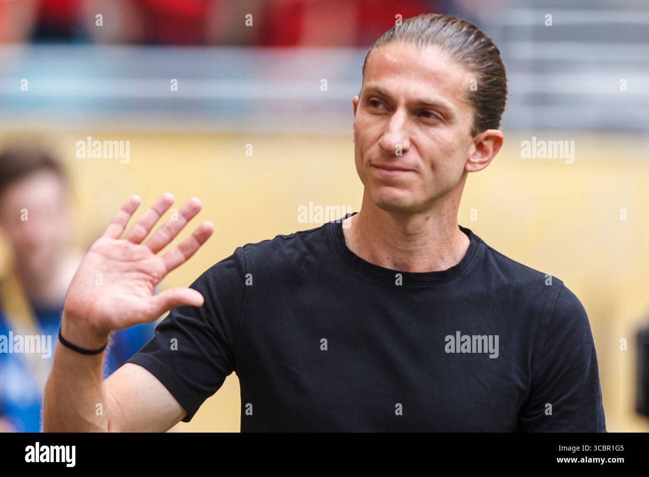 Miami, Florida - June 29: Flamengo Head Coach Filipe Luis greets the ...