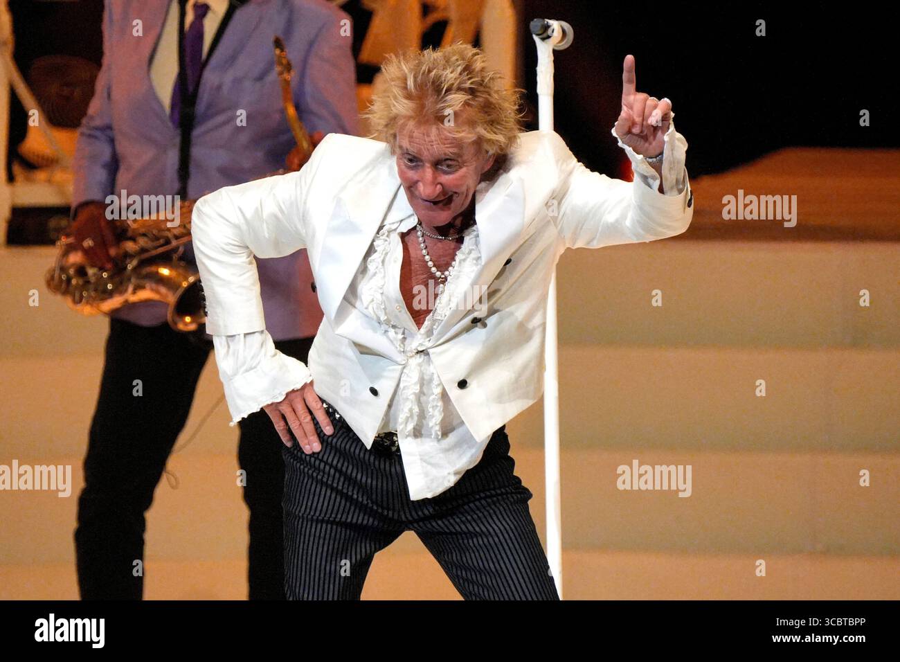 Rod Stewart performs as part of the "One Last Time" tour on Friday, Aug ...