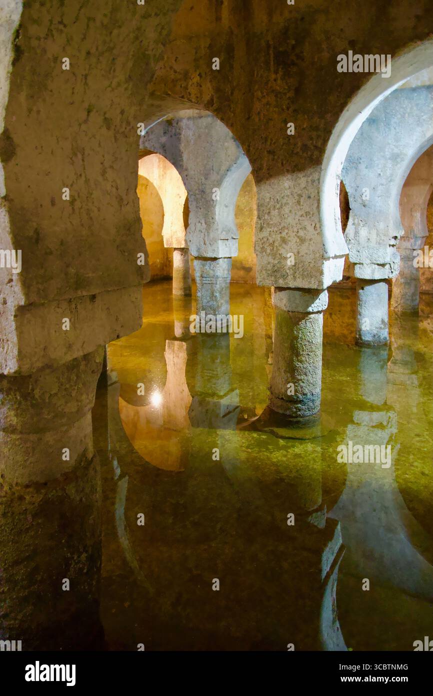 Medieval cistern hi-res stock photography and images - Alamy
