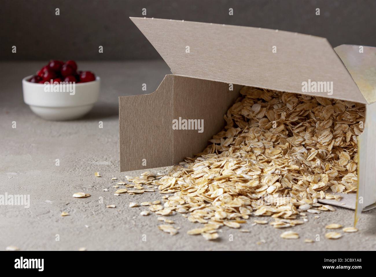 Oatmeal box hi-res stock photography and images - Alamy