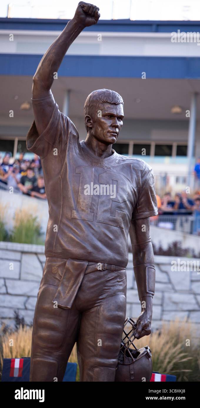 Foxborough, MA. August 8, 2025. The Tom Brady statue unveiled at the ...