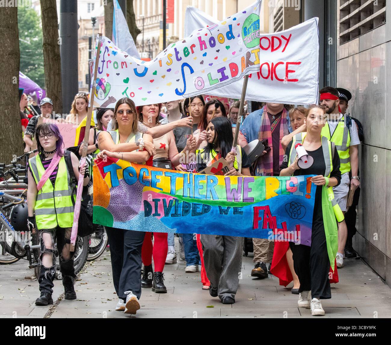 UK women's march Manchester . Protesters marched through central ...