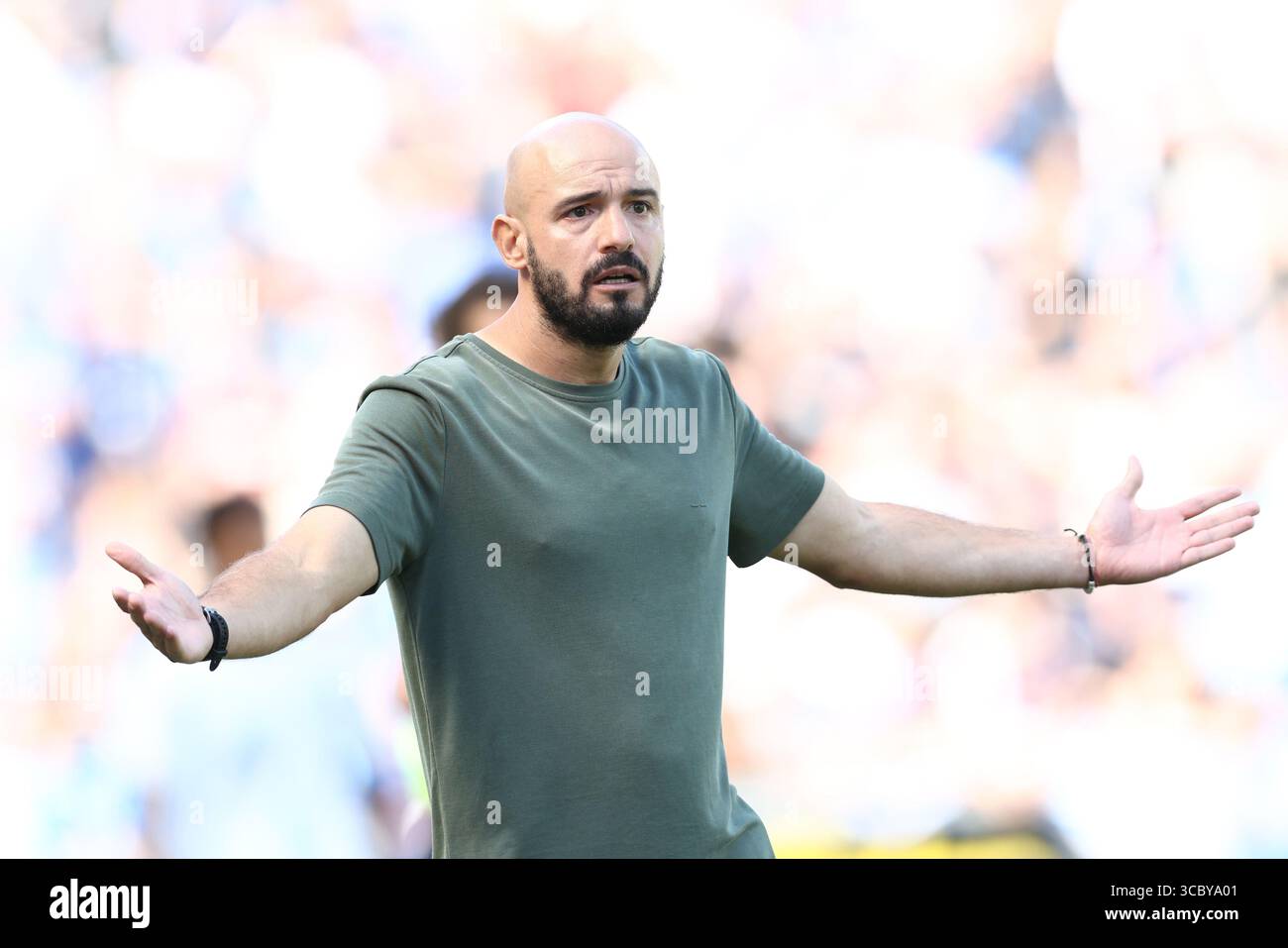 Cercle's head coach Onur Cinel pictured during a soccer match between ...