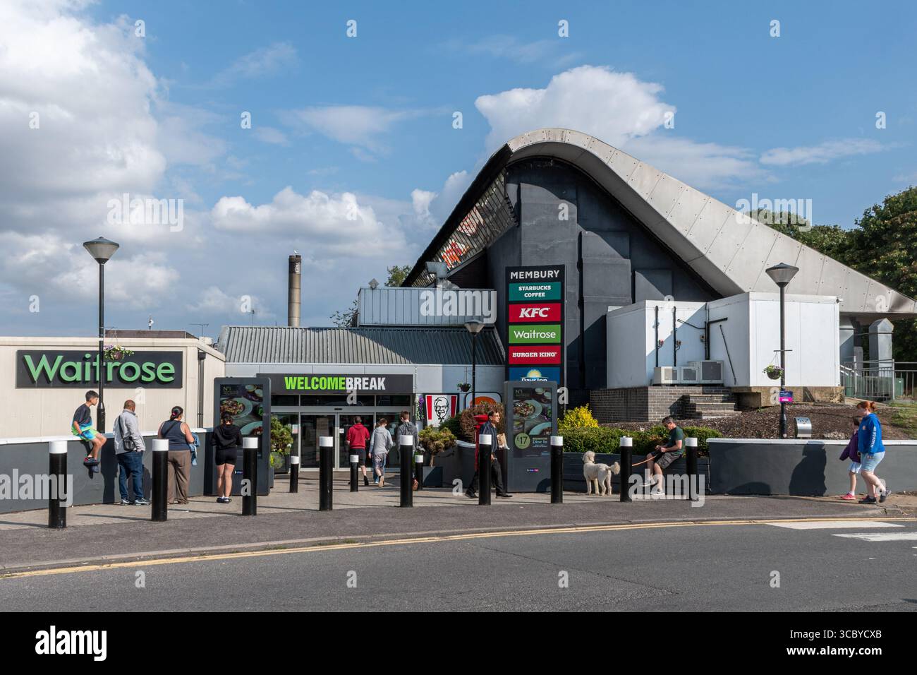 Welcome break membury hi-res stock photography and images - Alamy