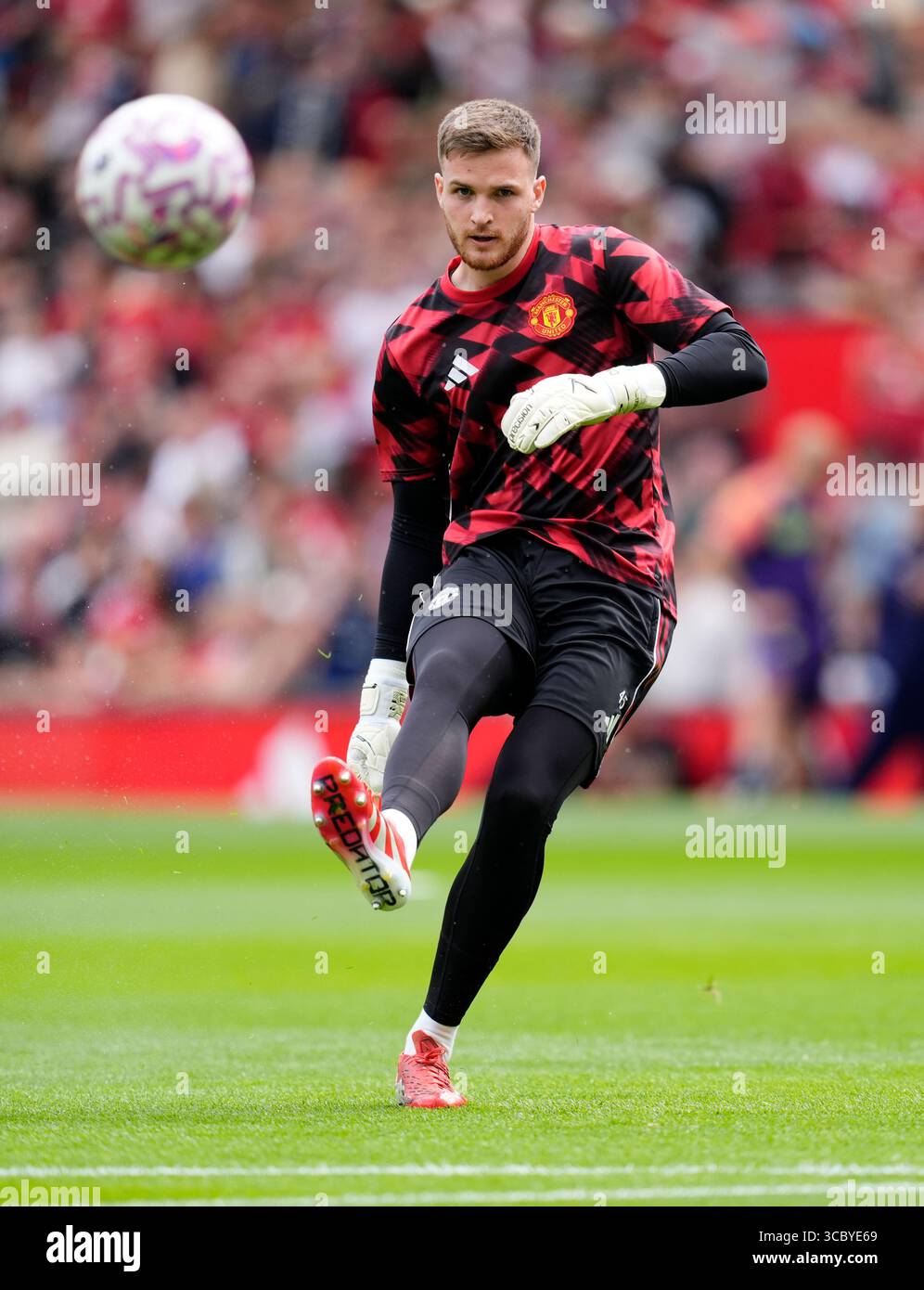 Manchester United goalkeeper Dermot Mee during the warm up before the ...
