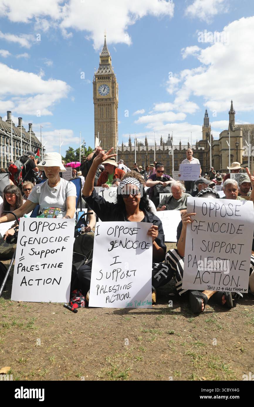 London, UK, 9th August 2025. 600-700 people - according to organizers ...