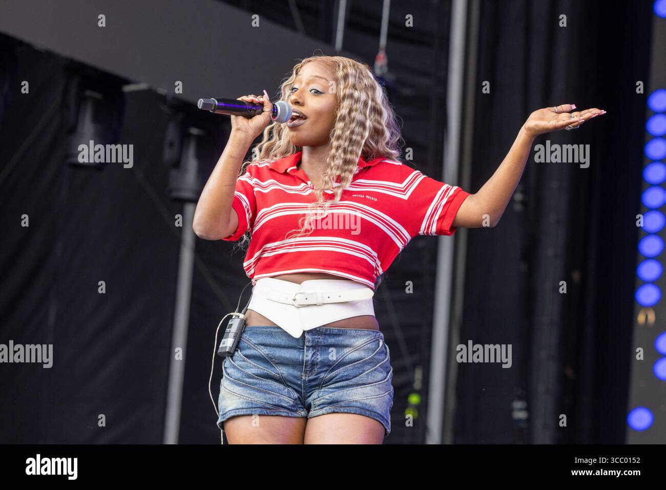 San Francisco, USA. 08th Aug, 2025. Singer Alemeda (Rahema Shifa ...