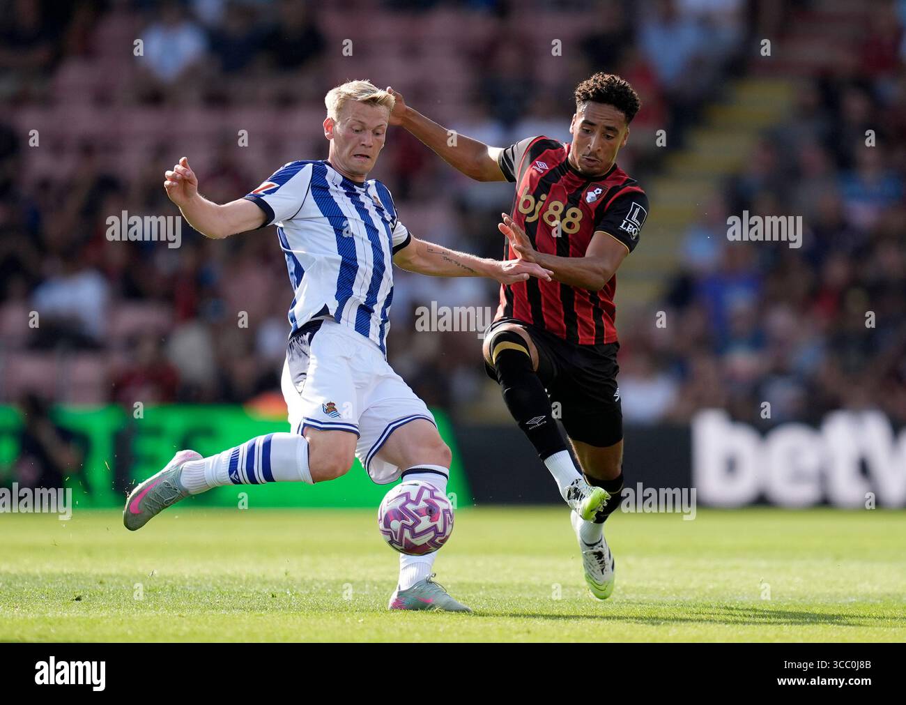 Orri oskarsson of real sociedad hi-res stock photography and images - Alamy