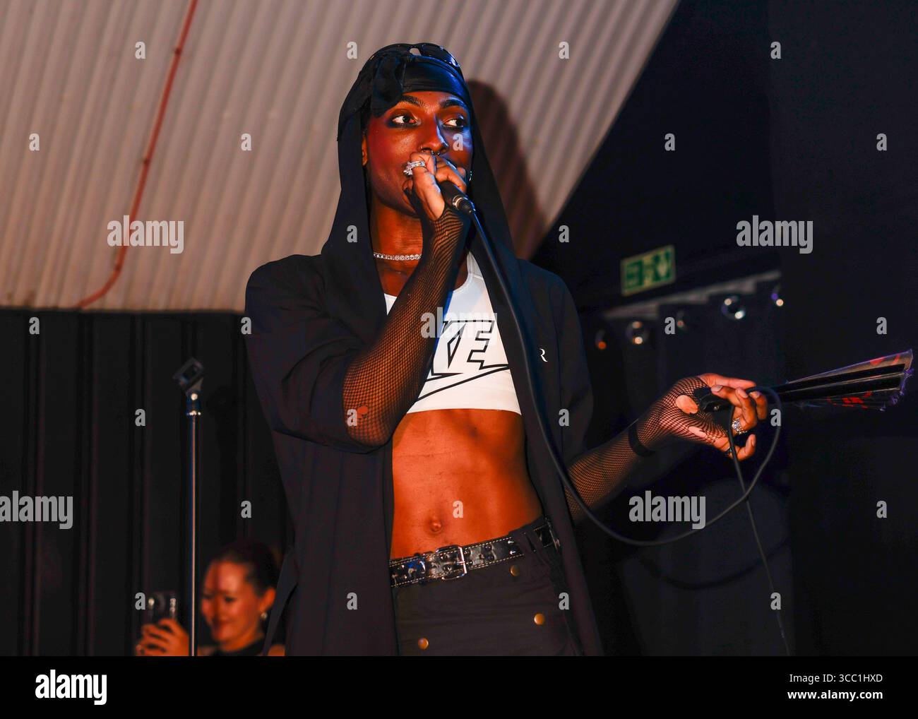 Mimi chanel hi-res stock photography and images - Alamy