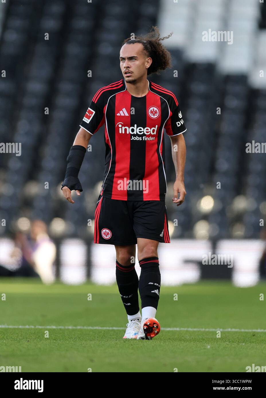 London, England, 9th August 2025. Arthur Theate of Eintracht Frankfurt ...