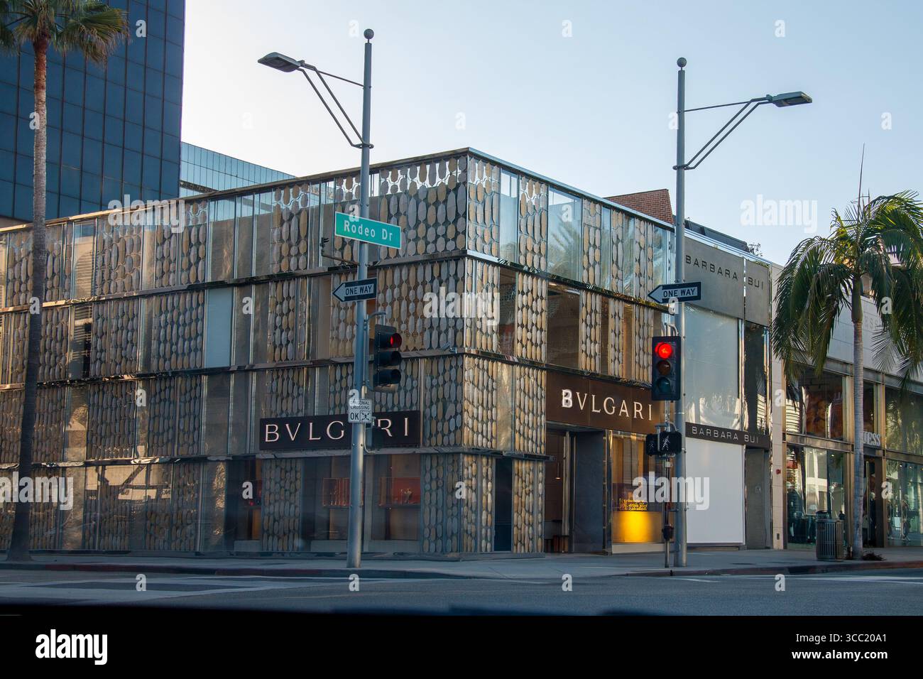 The Bulgari elegant store at Rodeo Drive fancy shops and stores in ...