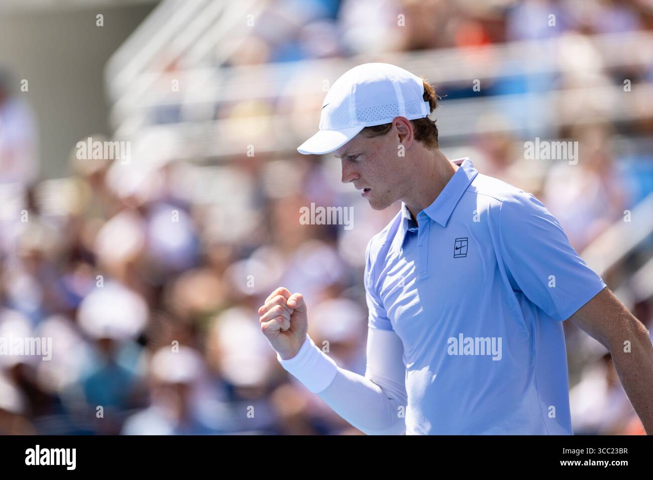 MASON, OHIO - AUGUST 09: Jannik Sinner of Italy pumps fist during Day 3 ...