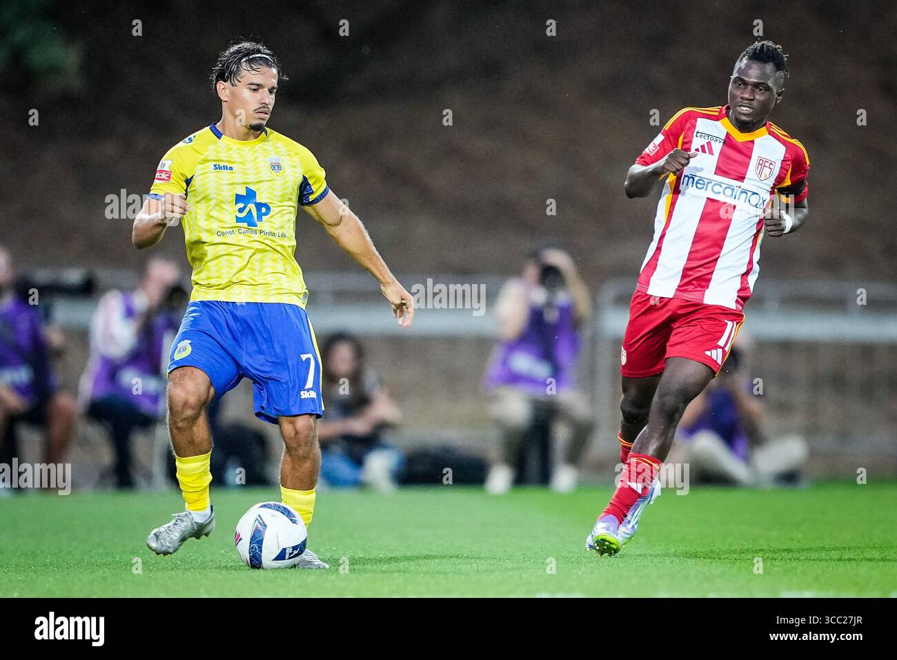 Nais DJOUAHRA of FC Arouca and Tunde AKINSOLA of AVS Futebol SAD during the Portuguese ...