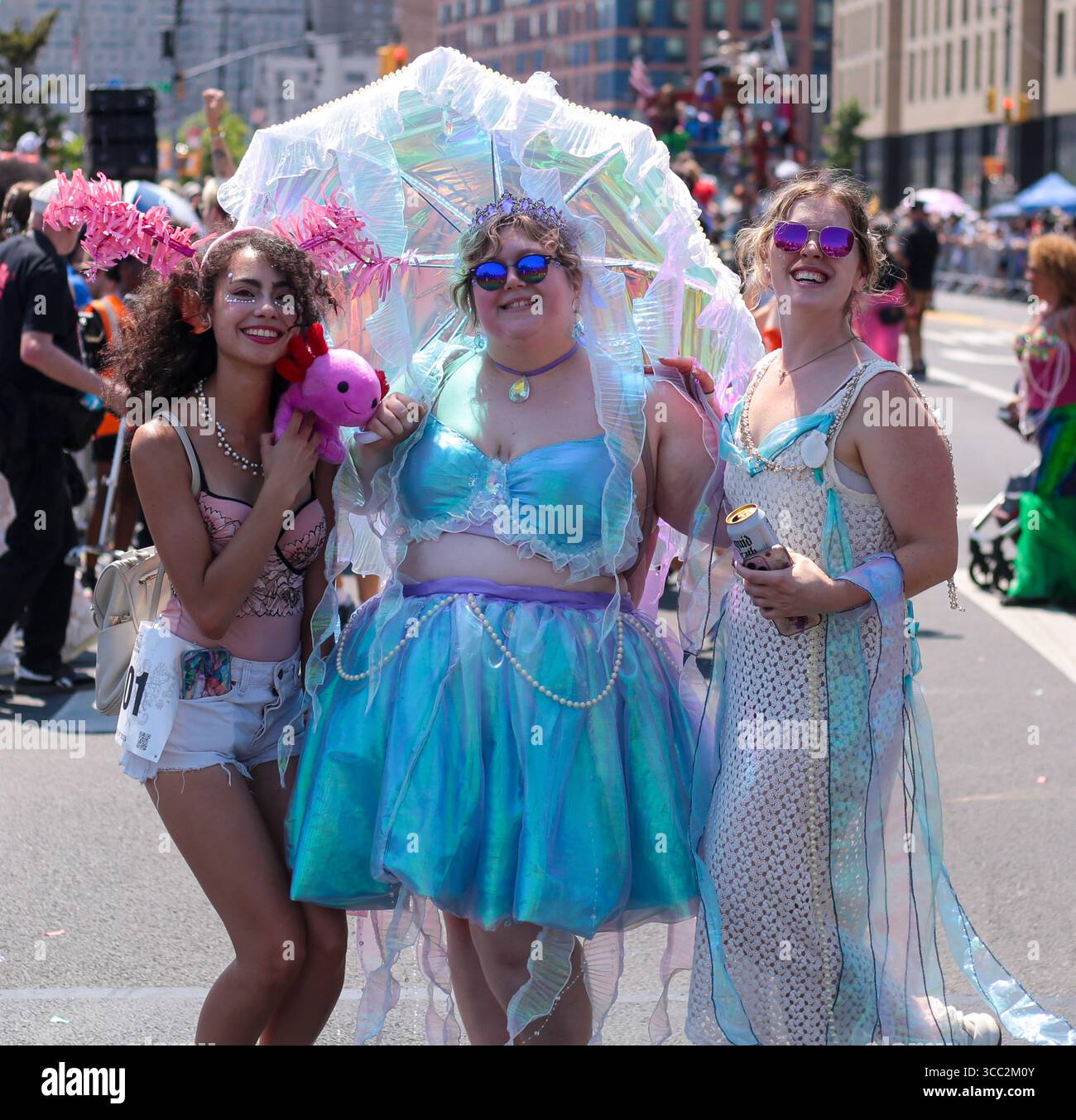 Coney Island, New York: Coney Islands annual Mermaid parade Stock Photo ...