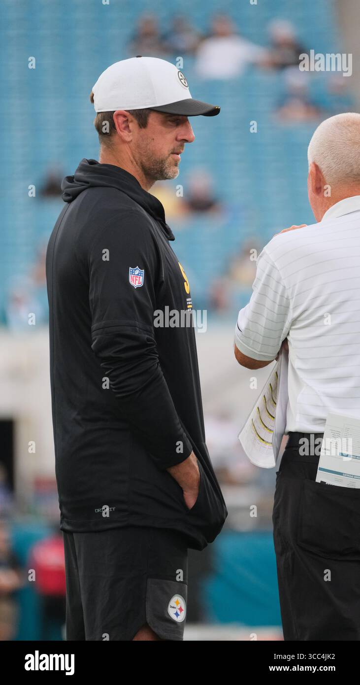 Everbank Stadium. 9th Aug, 2025. Aaron Rodgers #8 during the 2025 ...