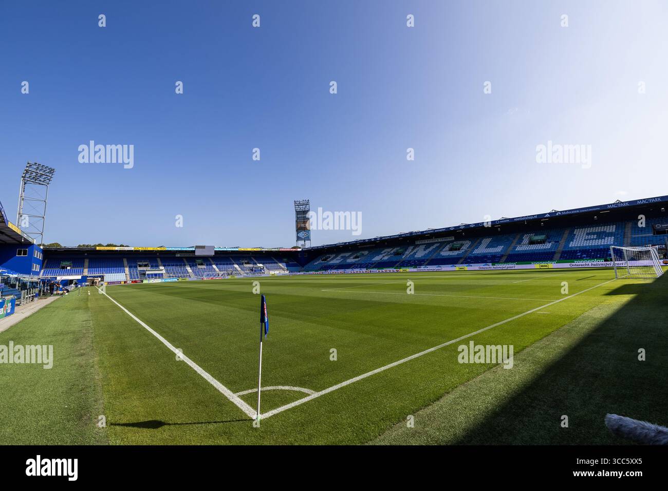 ZWOLLE - Overview of MAC3Park Stadium during the Dutch Eredivisie match ...