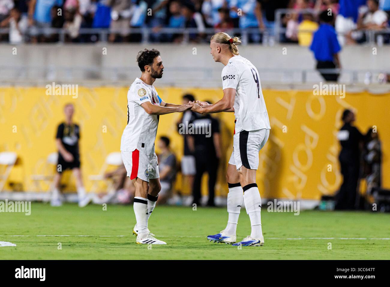 Haaland manchester city goal 2025 hi-res stock photography and images ...