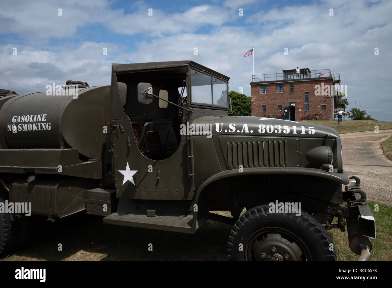 Ww2 american airforce gas truck hi-res stock photography and images - Alamy