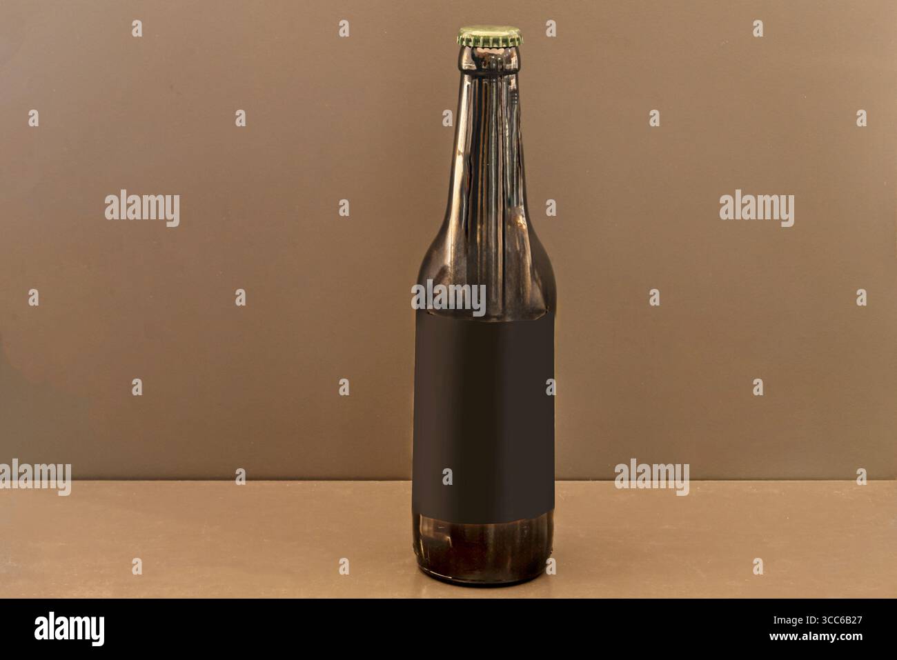 Beer foam rising in glass hi-res stock photography and images - Alamy