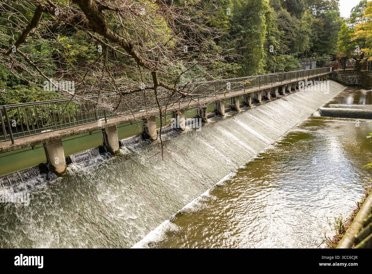 Overflow weir at Keage Power Plant intake, Awadaguchi Toriicho, Sakyo ...