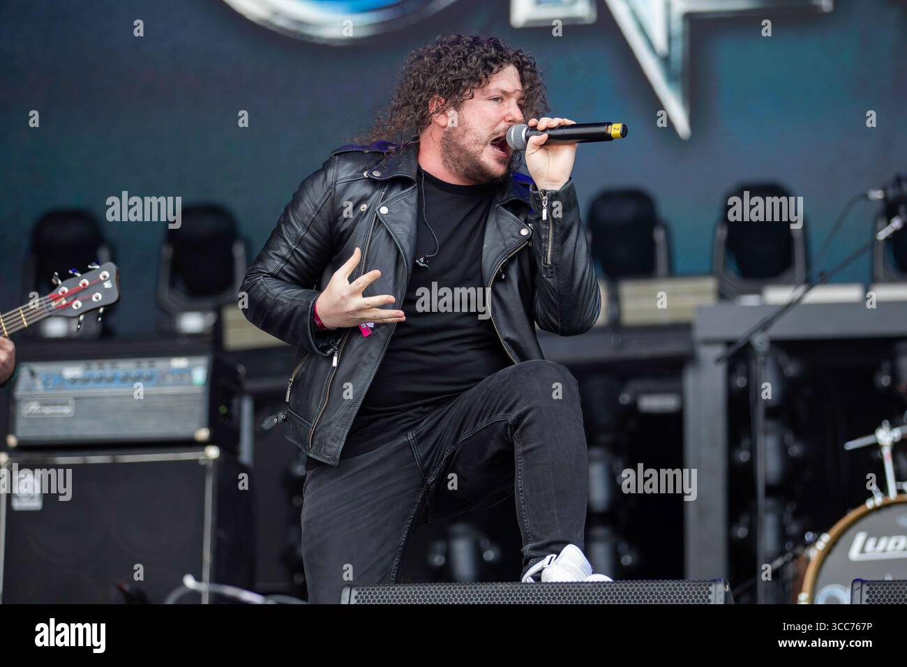 Derbyshire, England, 10th August, 2025. One Machine playing the Ronnie ...