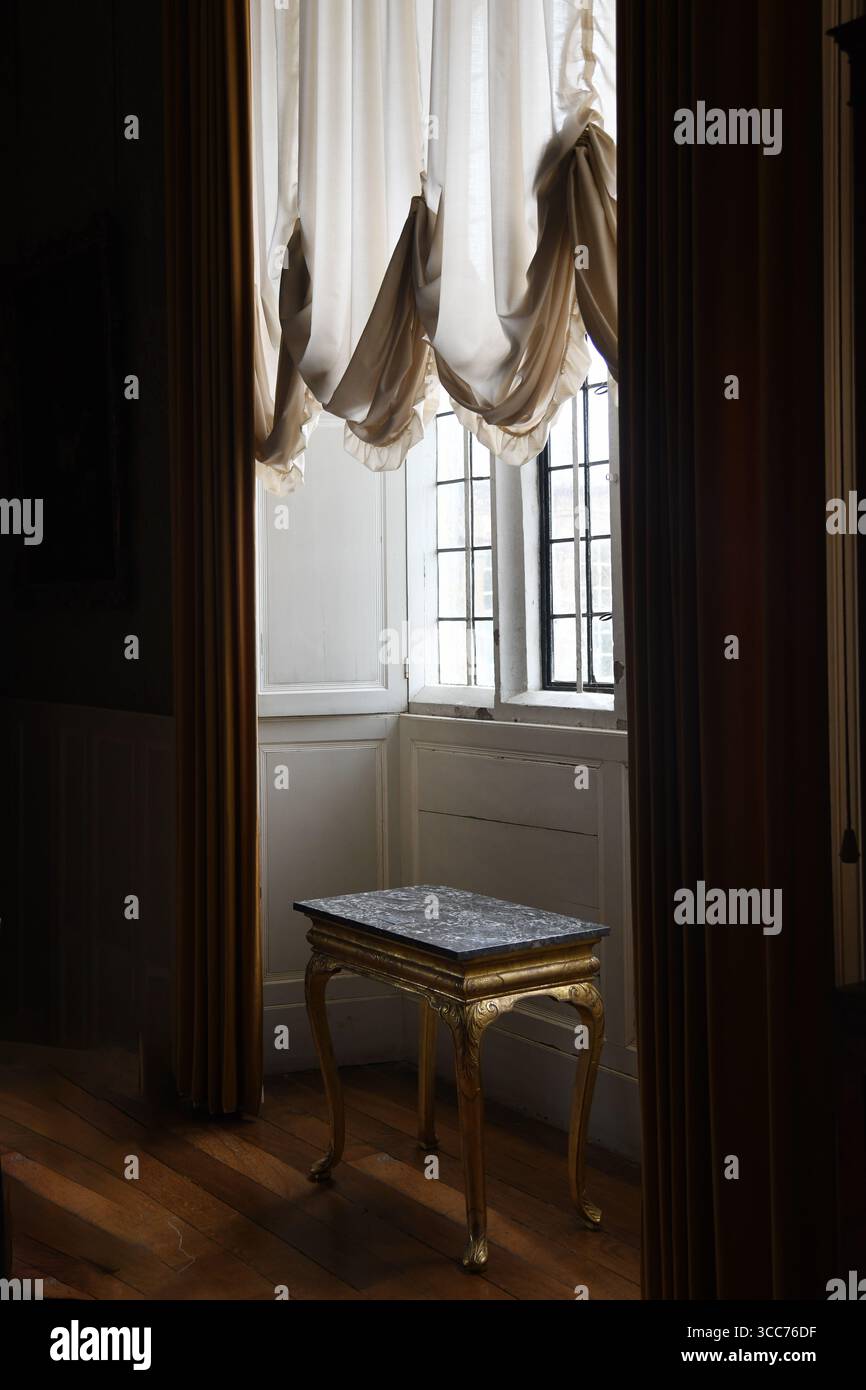 Montacute lord curzon pavilion hi-res stock photography and images - Alamy