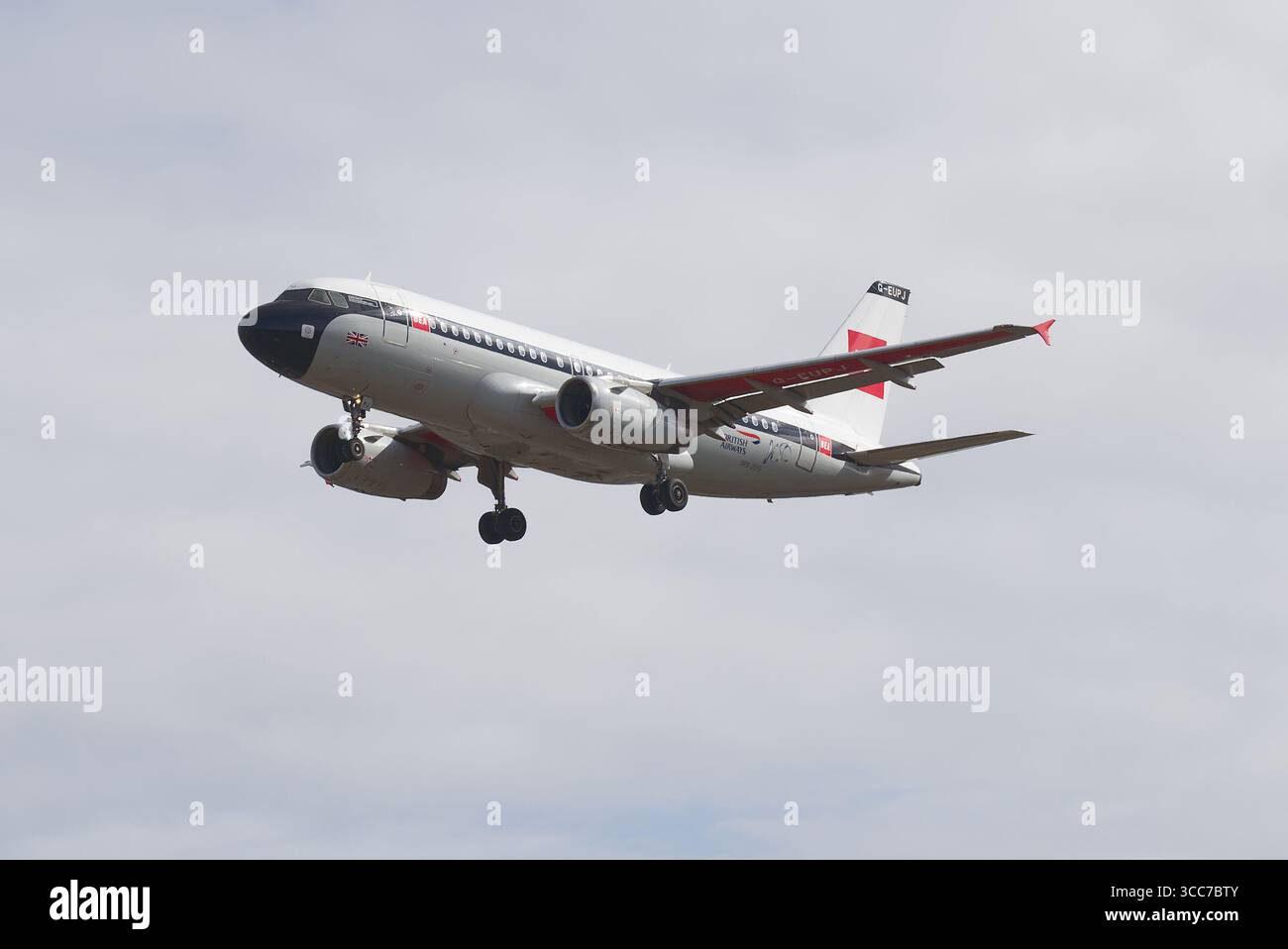 British Airways Airbus A319 BEA Retro Livery plane coming into land ...