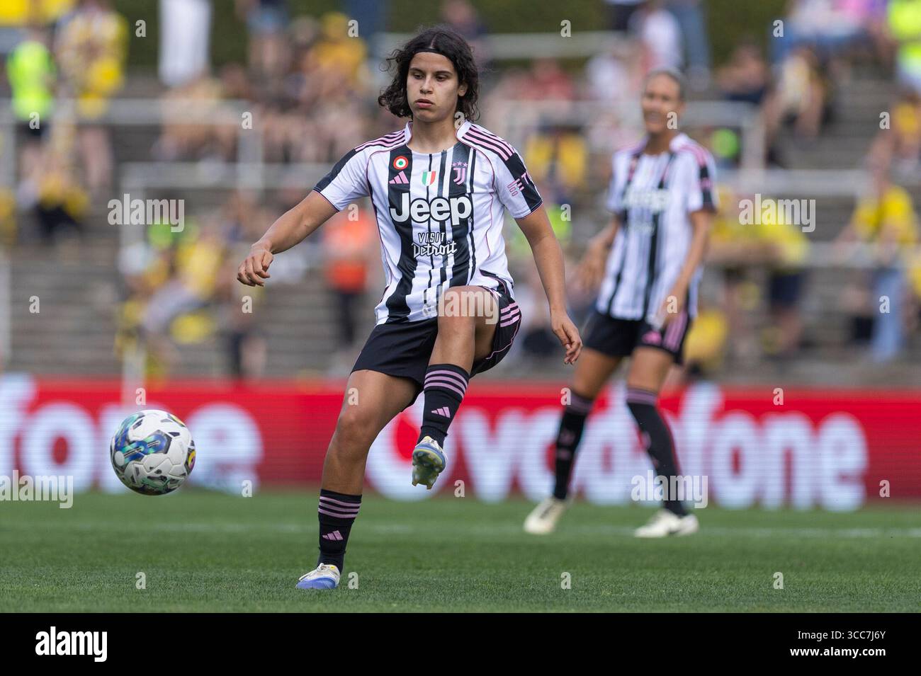 Eva Schatzer (Juventus Turin, 6) im Testspiel zwischen Borussia ...