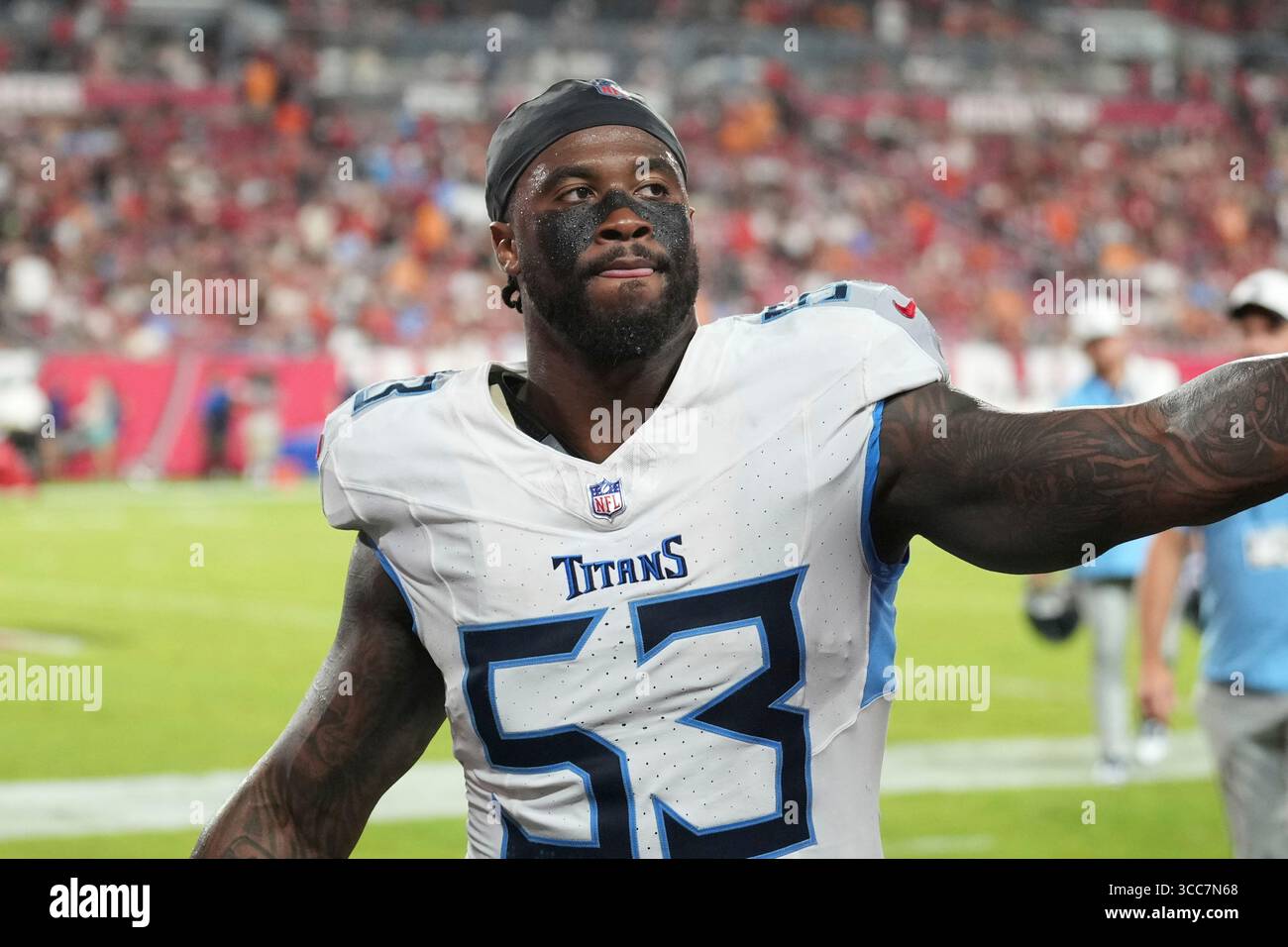 Tennessee Titans linebacker Jihad Ward (53) leaves the field at half ...