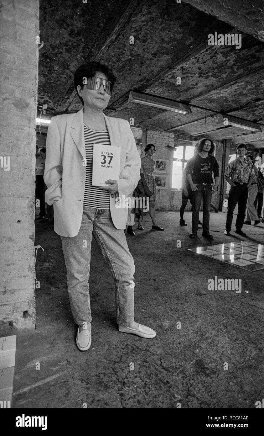 Kunst Aktion: 37 Räume Deutschland, Berlin, 14.06.1992, Yoko Ono, Kunst ...