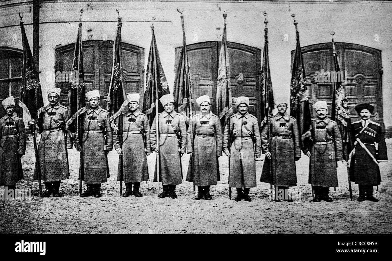 Photograph from L’Illustration, 8 January 1916, showing Russian troops ...