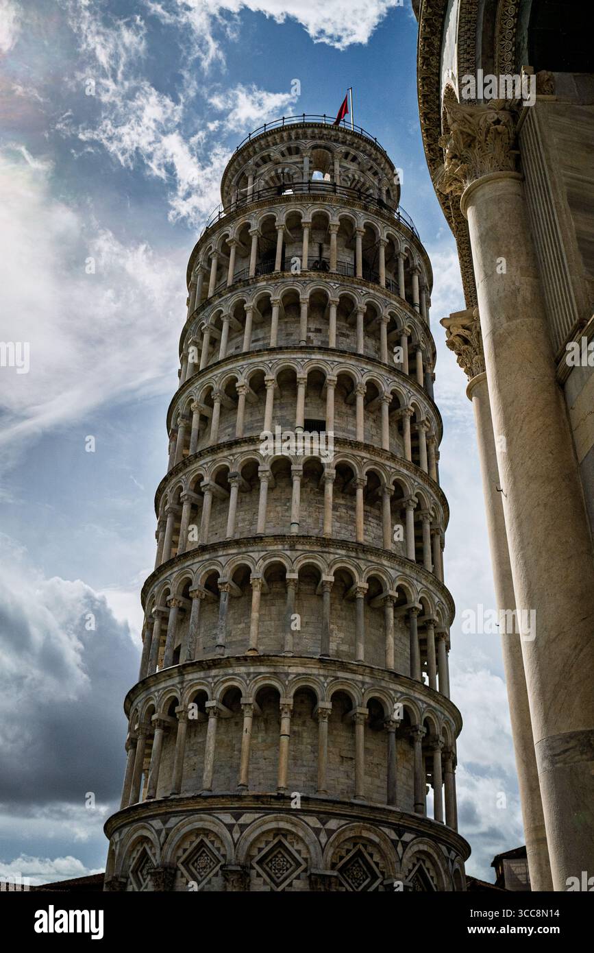 A vertical wide angle shot of the Leaning Tower of Pisa Stock Photo - Alamy
