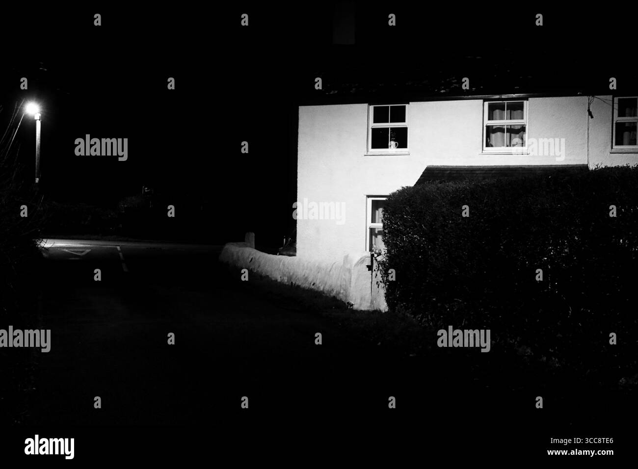 Night nighttime lights outdoor Black and White Stock Photos & Images ...