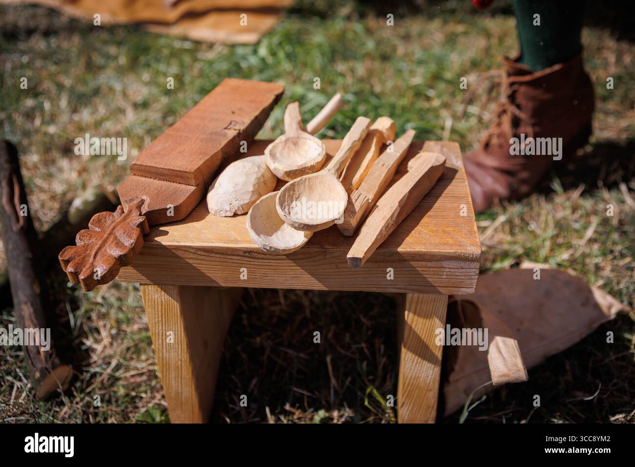 The Sealed Knot re-enacted the 17th century civil war of Culcheth in ...