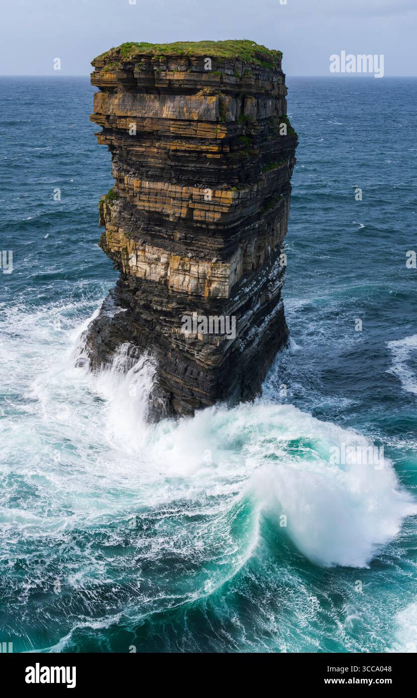 Dún Briste at Downpatrick Head, County Mayo, Ireland, towering sea ...
