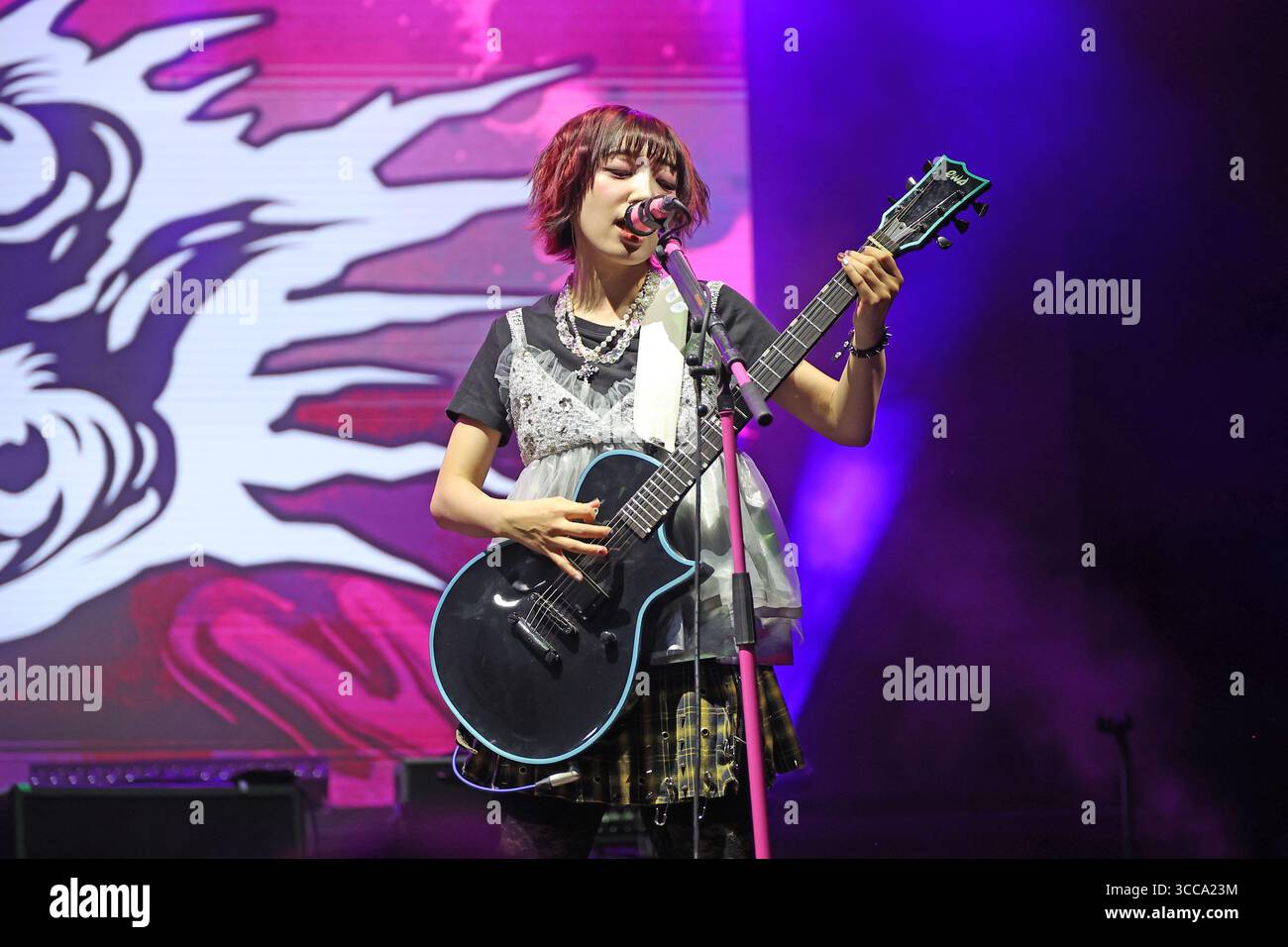 Matsuri hanabie hi-res stock photography and images - Alamy