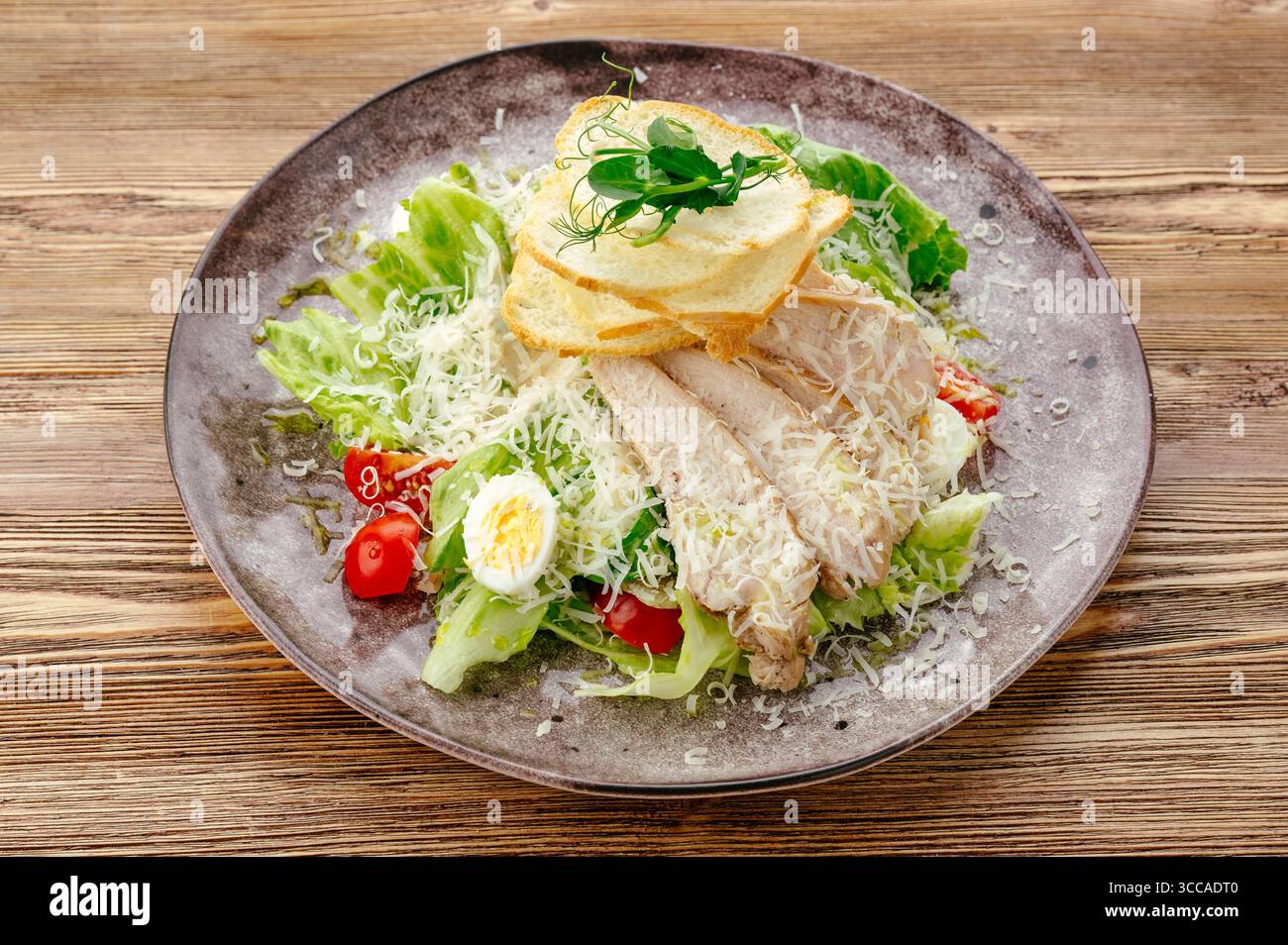 Rustic food plate hi-res stock photography and images - Alamy